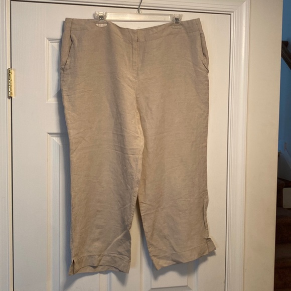 Covington | Pants & Jumpsuits | Covington Tan Crop Pantssize 6w | Poshmark
